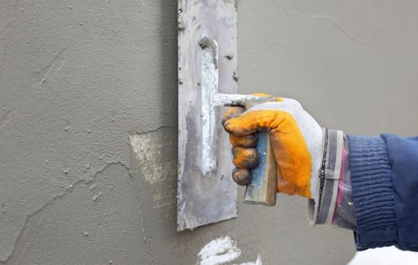 10 Signs You Need Stucco Remediation Services for Your Home